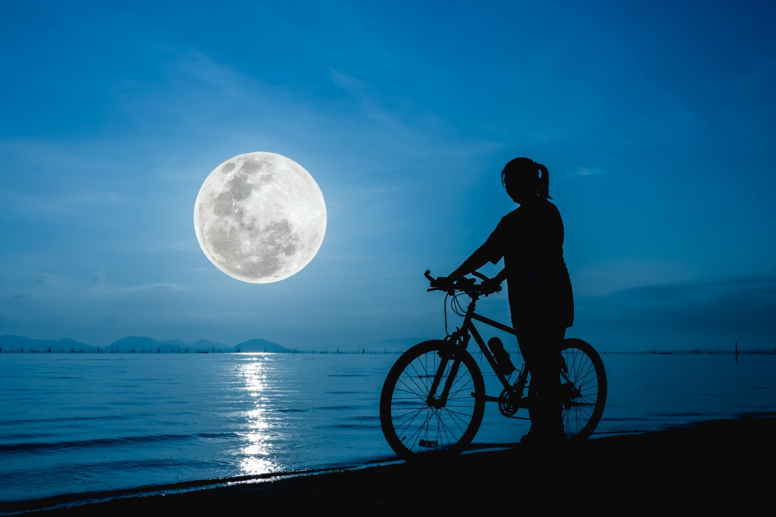 The Mystery Of The Full Moon, Why Lunar Lunacy Still Exists Today ...